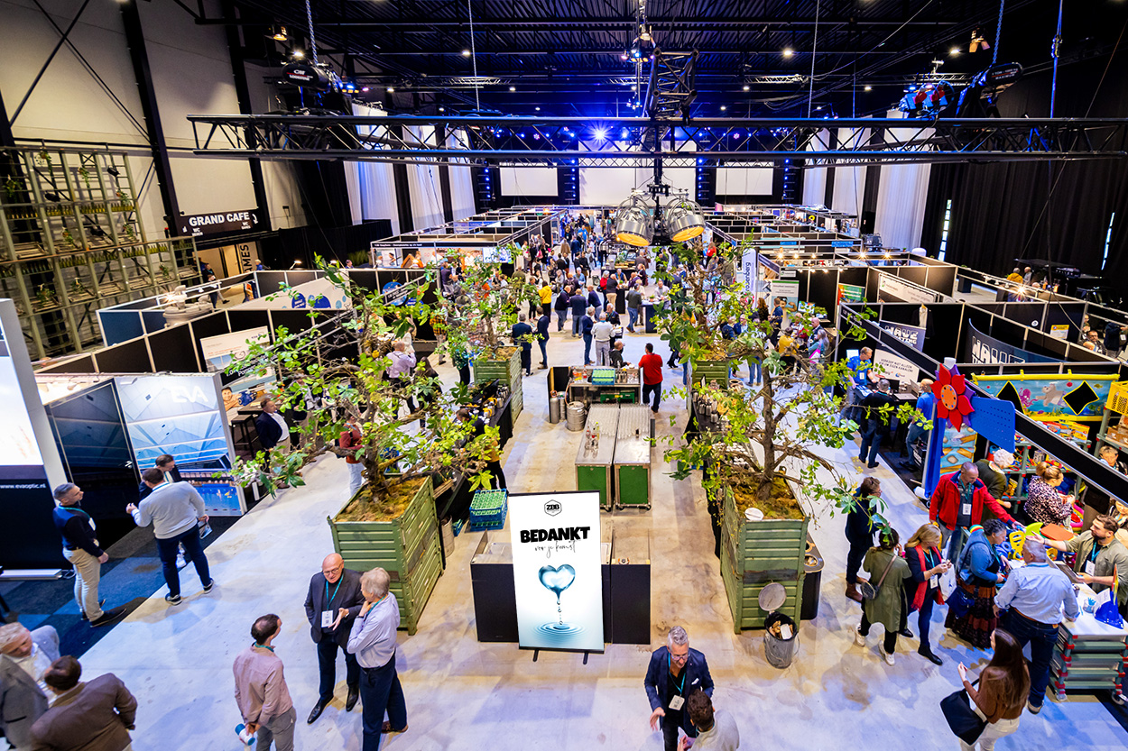 Eindelijk weer samen! - ZwembadBranche